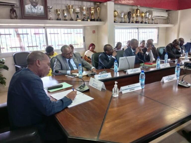Université Omar Bongo – Savoir-Progrès-Universalité